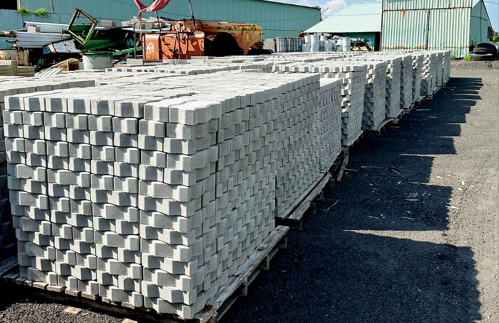 EVN strives to turn ash and slag into green resources